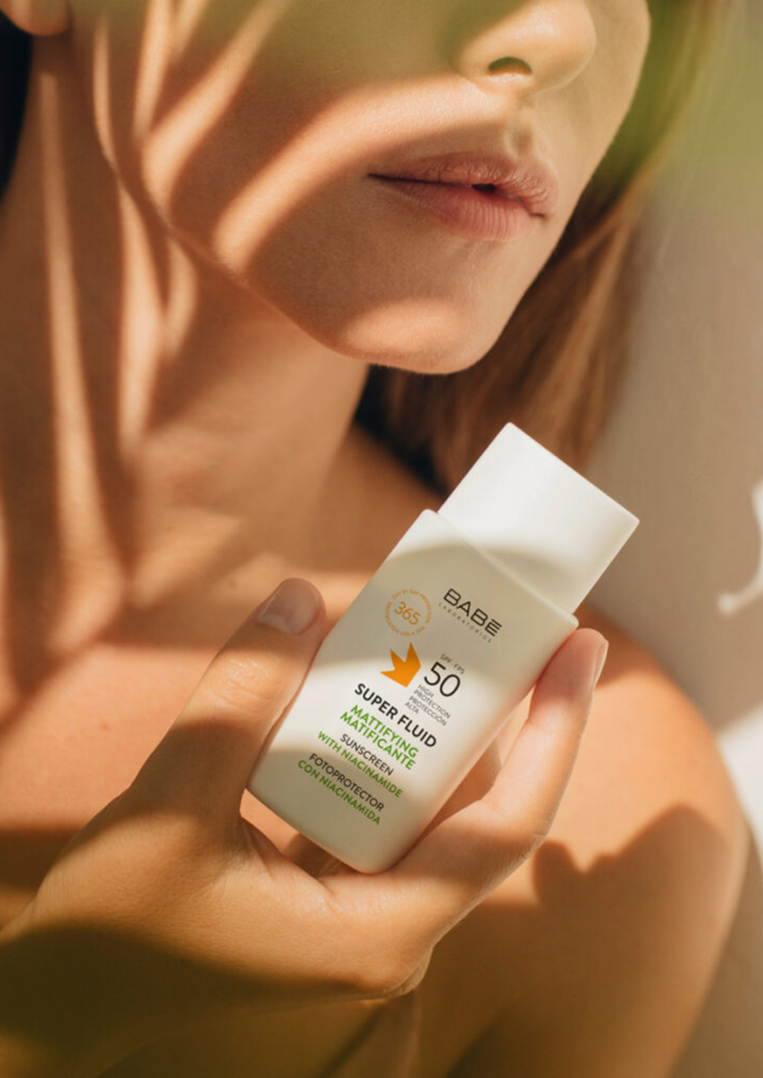 Babe Super Fluid Fotoprotector Matificante SPF 50 – Dermafarma Peru